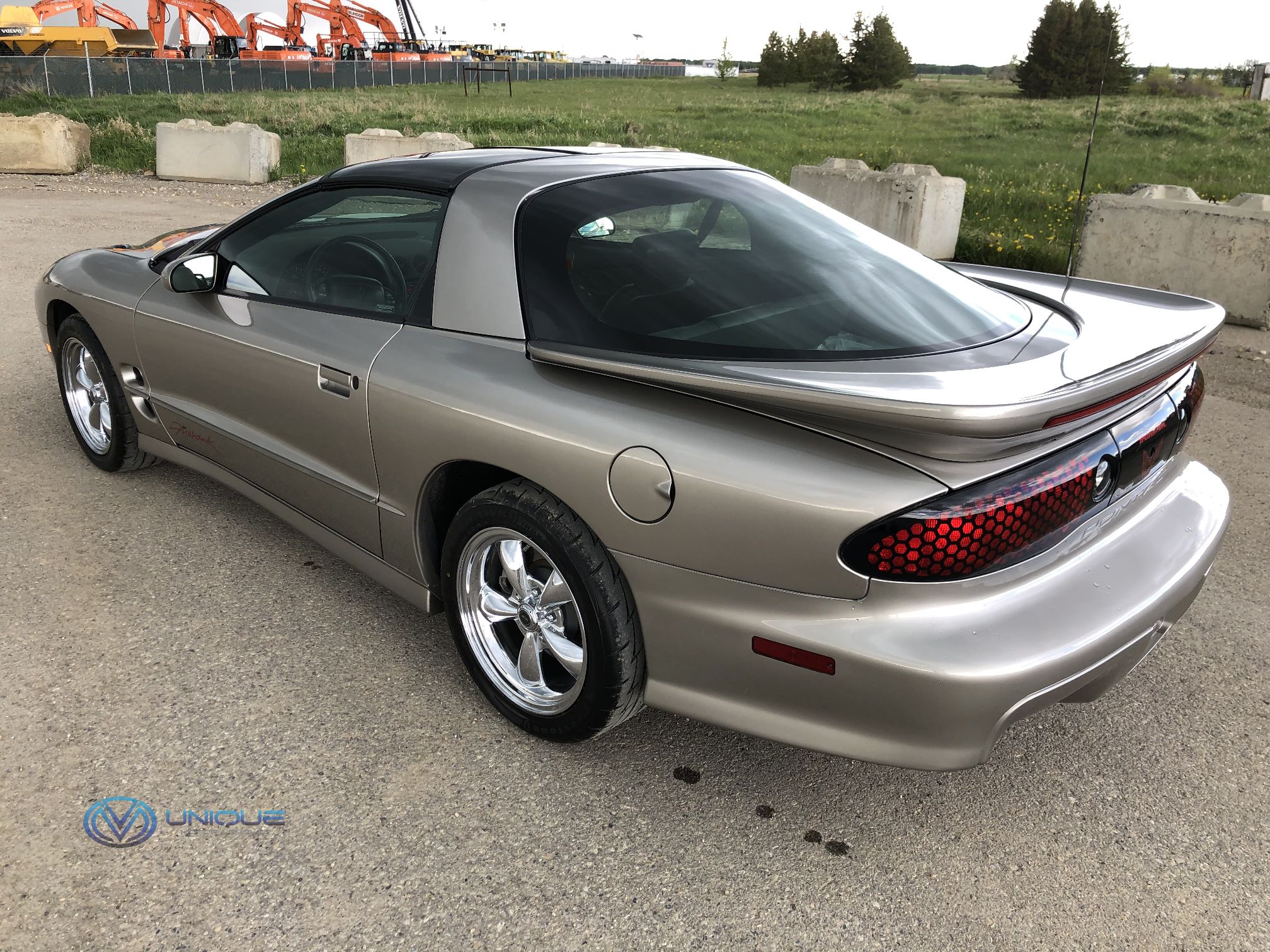 2002 Pontiac Firebird **ONLY 12,457KMS** 1 of 56 FIREHAWKS!!! | Unique ...