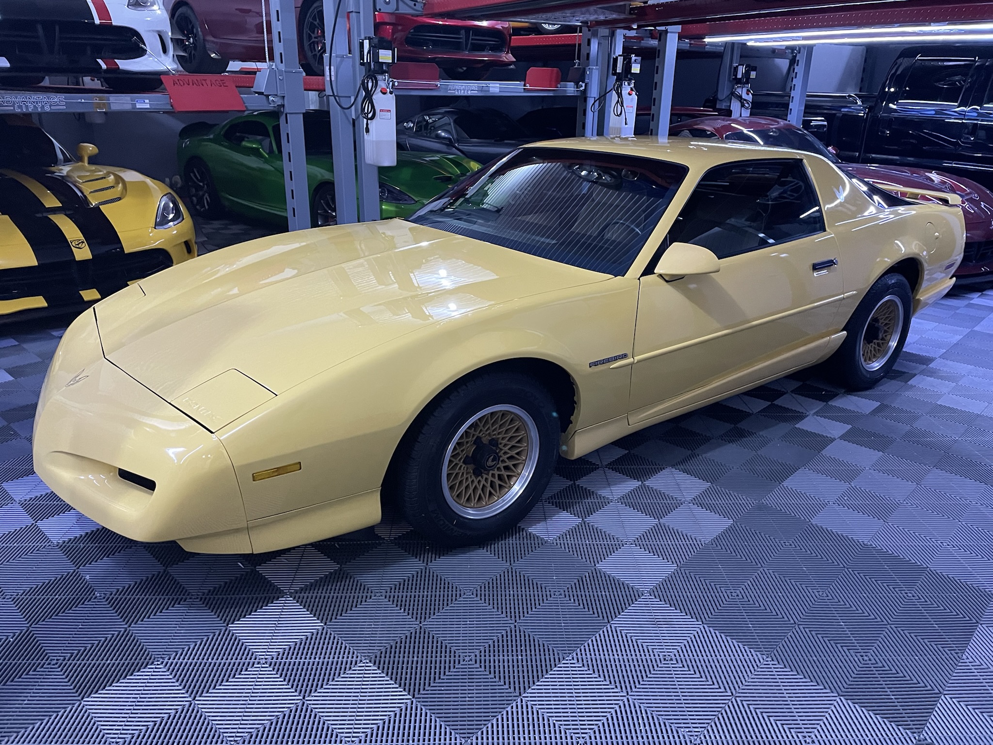 1992 Pontiac Firebird Formula **Only 18,611 Original kms** Survivor ...