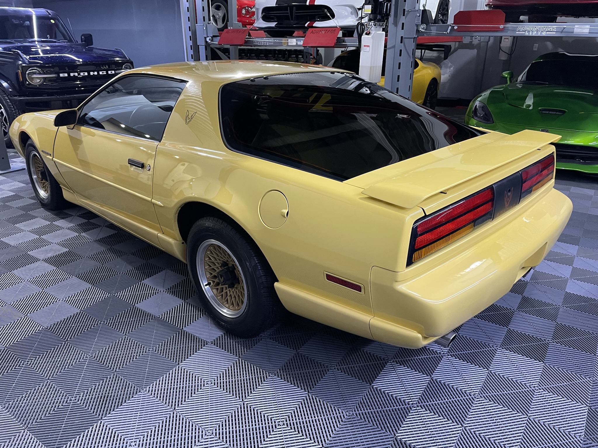 1992 Pontiac Firebird Formula **Only 18,611 Original kms** Survivor ...