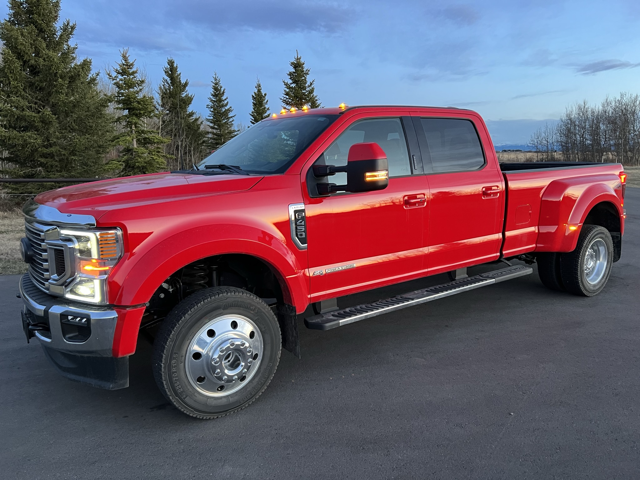 2022 Ford F450 Lariat **ONLY 15,099KMS** Very Rare Build! | Unique ...