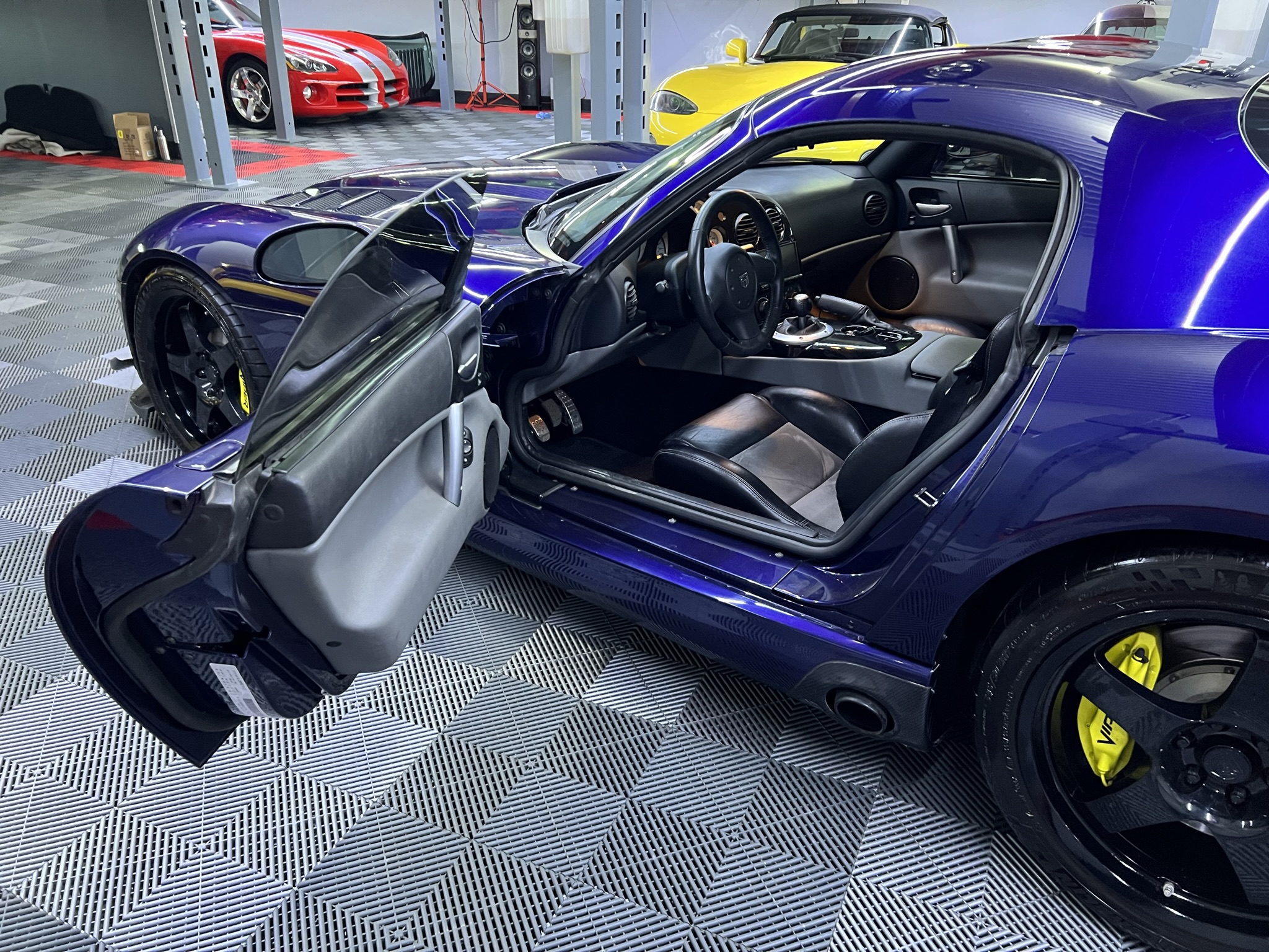 2008 Dodge Viper ACR **VIPER VIOLET** 1 of 2 Built! | Unique Motor Vehicles